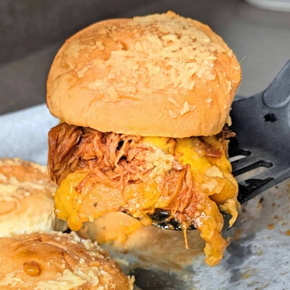 Easy BBQ Chicken Sliders (with Garlic Butter Glaze) | Kitchen Ready Betty