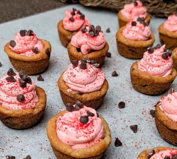 Raspberry Cookie Cups (Easy 4-Ingredient Recipe!)