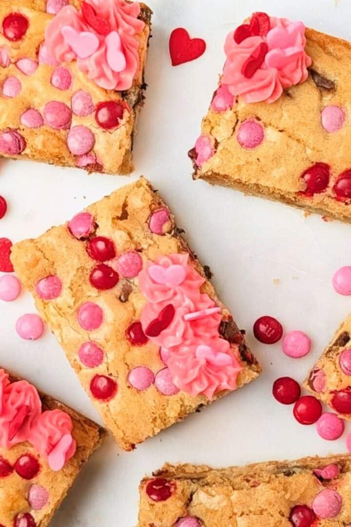 Mini Egg Cookie Bars that Everyone Will Love | Kitchen Ready Betty